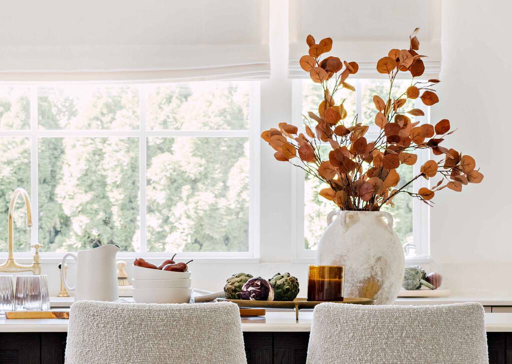 Trendy Vases, Planters & Decorative Pots | Urban Barn