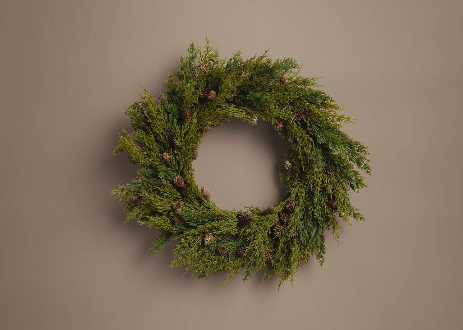 Eben Cedar Wreath | Urban Barn
