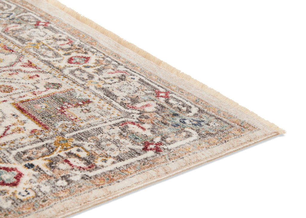Formont Rug 94x122 Multi | Urban Barn